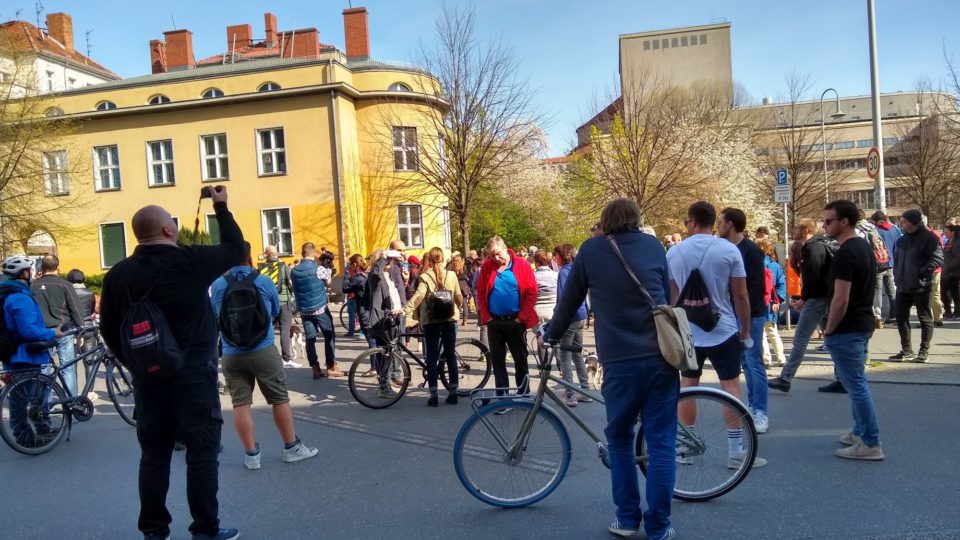 Coronavirus: whatever happened to the right to protest? - spiked